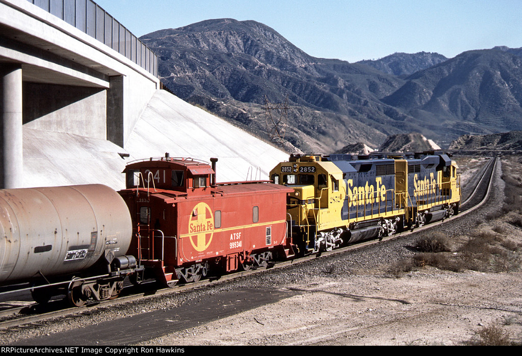 ATSF 5437, ATSF 2852, and ATSF 999341